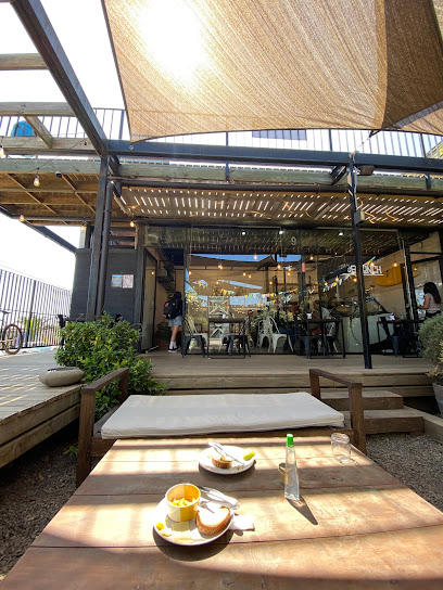 Cafetería El Brunch - Pichilemu - Cafeterías en Chile